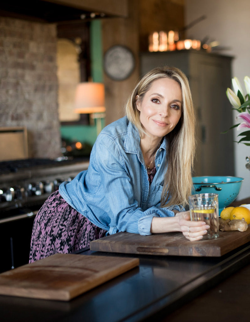 Let Gabby Bernstein Help You Stay Positive – Jones Road