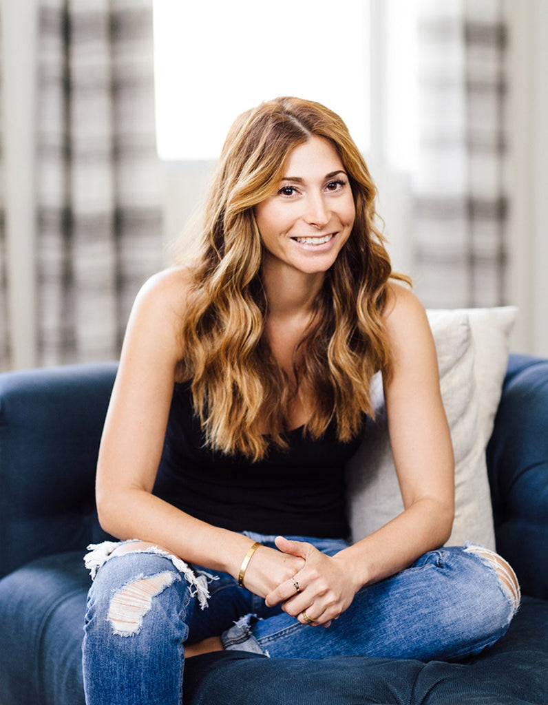 Talking with Charlotte's Book Founder Robin Shobin – Jones Road