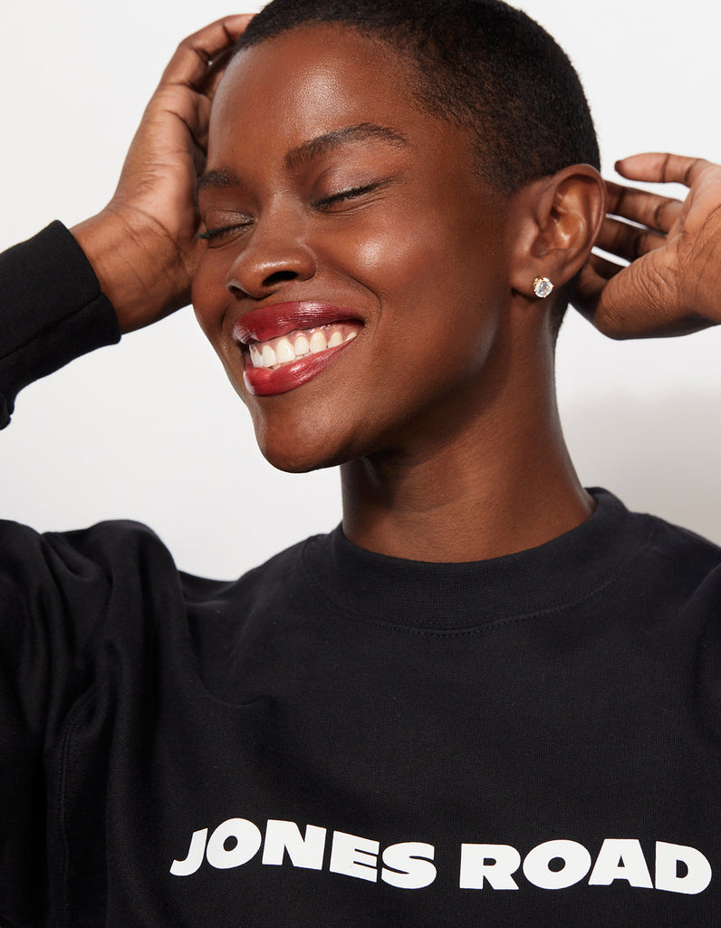Beauty School: Saje Nicole’s Fall-Ready Glow – Jones Road